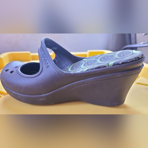 CROCS | Shoes | Croc Wedge Sandal Us8 Brown | Poshmark